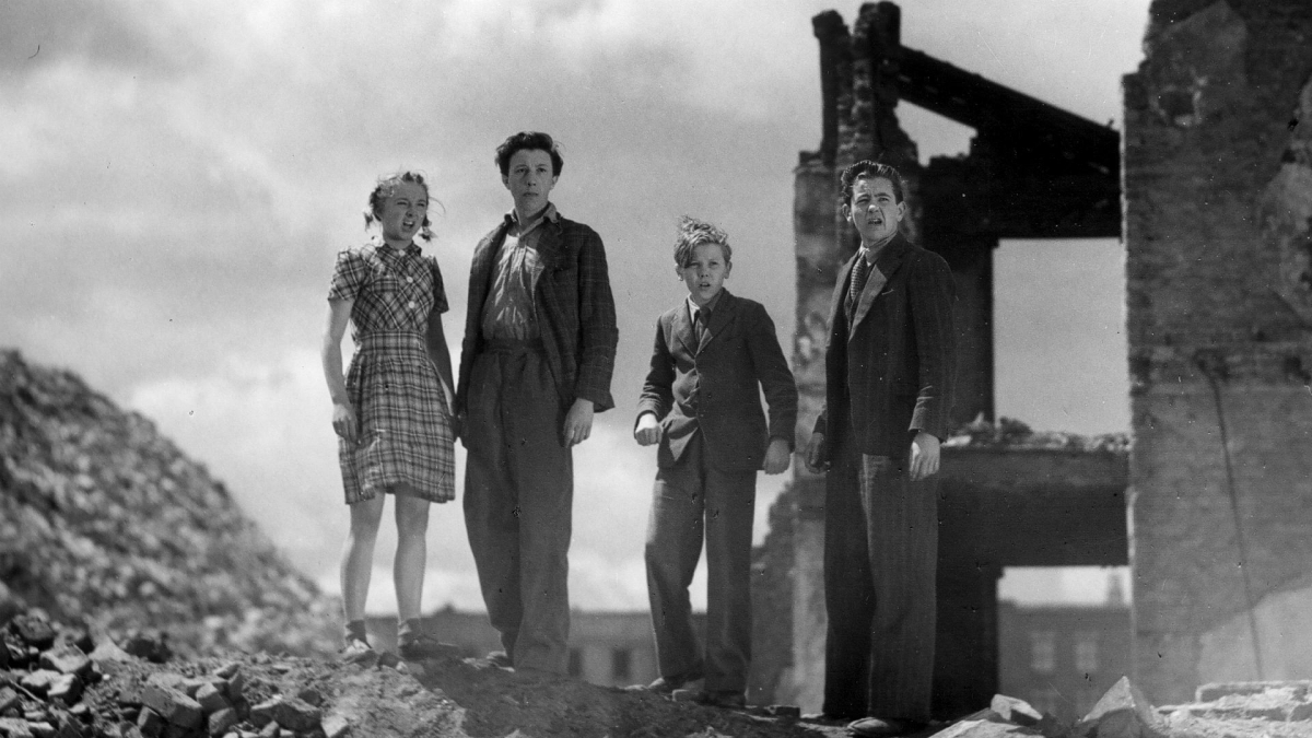 Watch Hue and Cry online - BFI Player