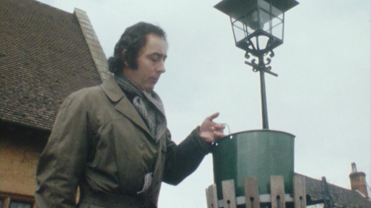 Watch Telephone Box online - BFI Player