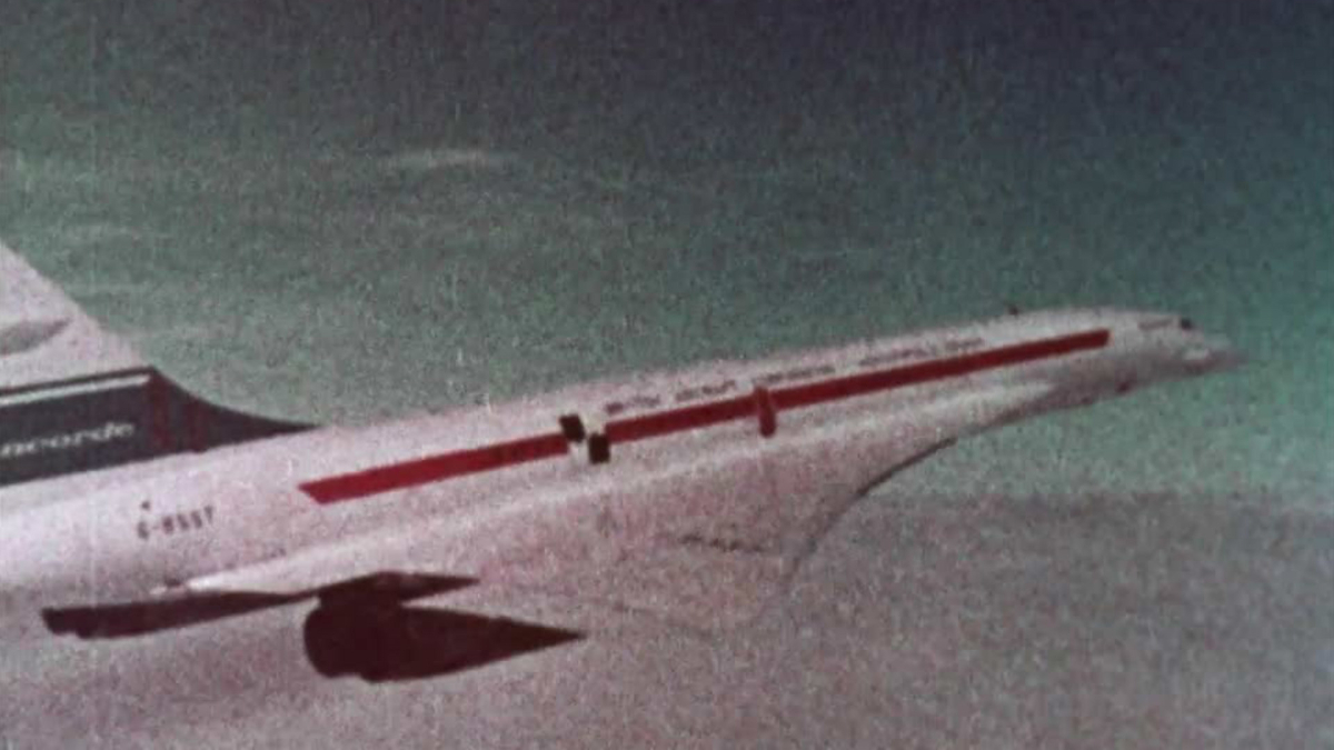 Watch A Look at the Anglo-French Supersonic Airliner Concorde online ...