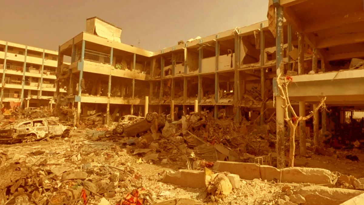 Watch Rive online - BFI Player