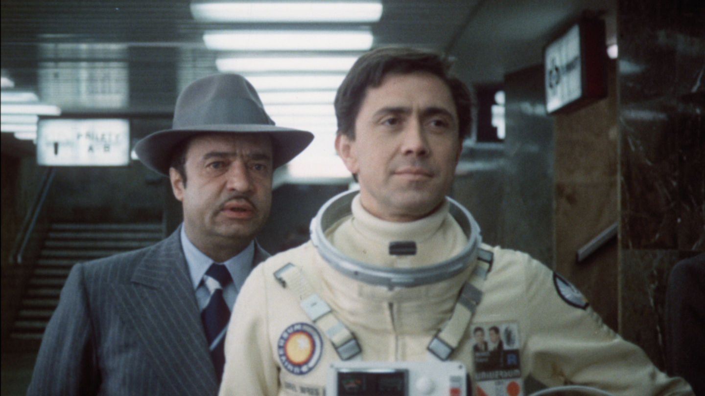 Watch Good Bye, Lenin! online - BFI Player