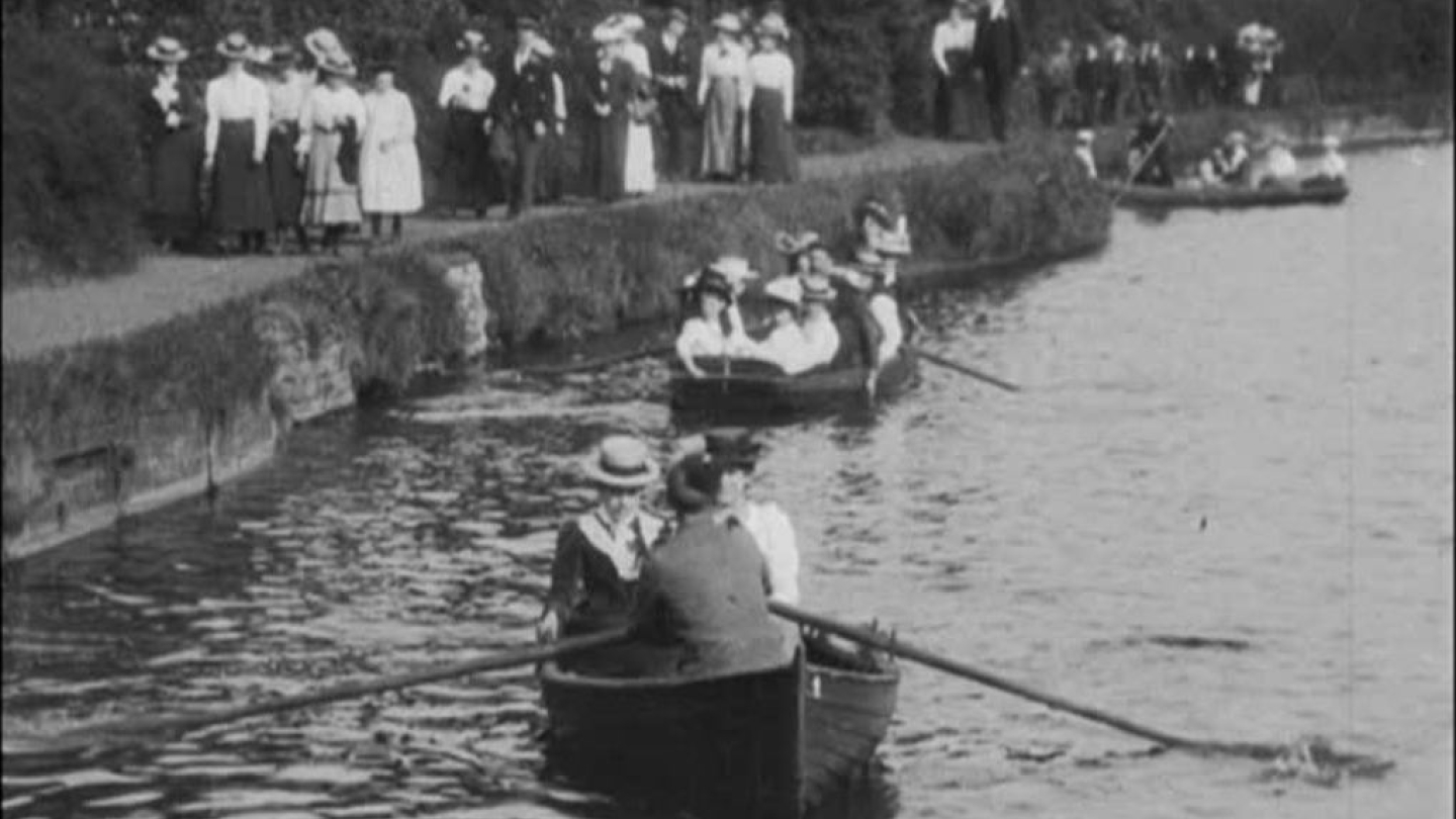 Edwardians at Leisure