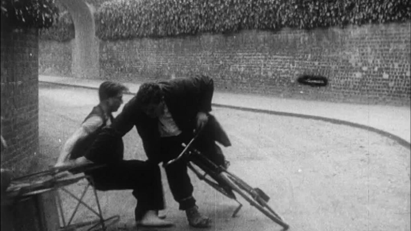Watch Raleigh: Alan Oakley online - BFI Player