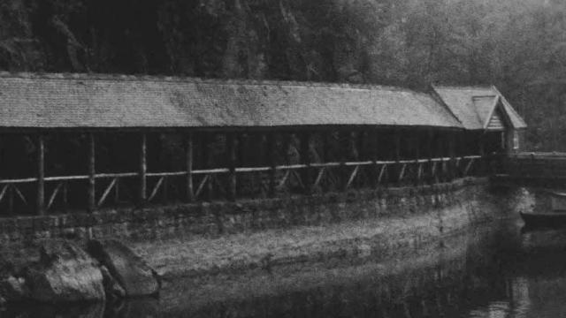 Watch Waverley Steps online - BFI Player