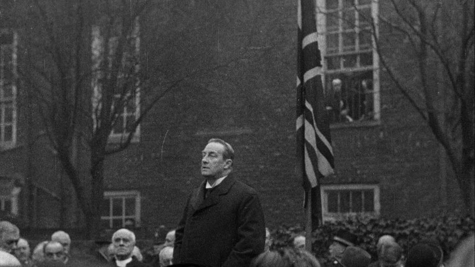 Watch George Cave of Richmond online - BFI Player