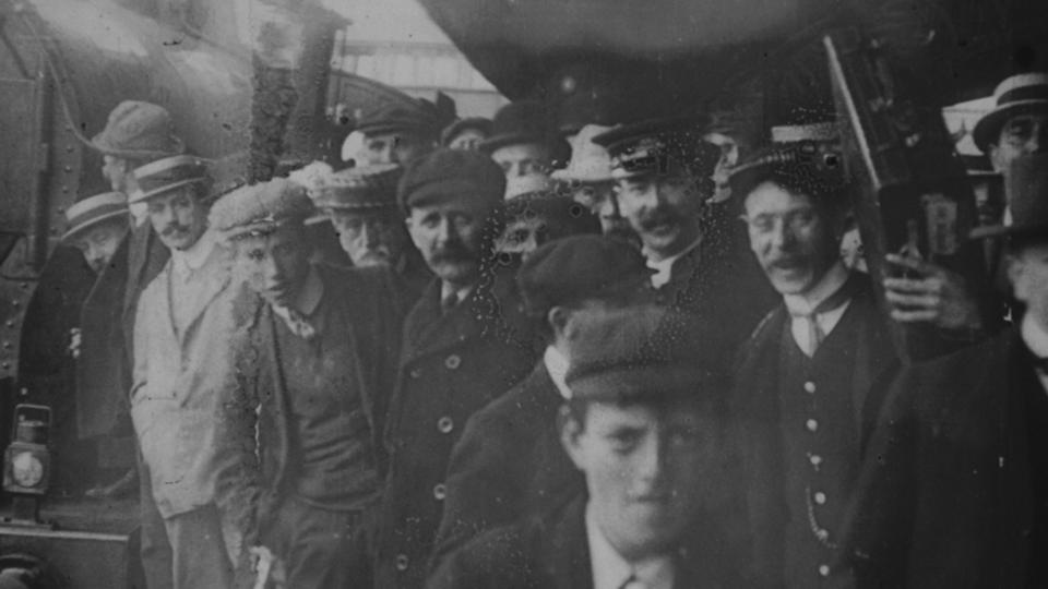 Watch First Through Train from Euston to Rhyl, 1908 online - BFI Player