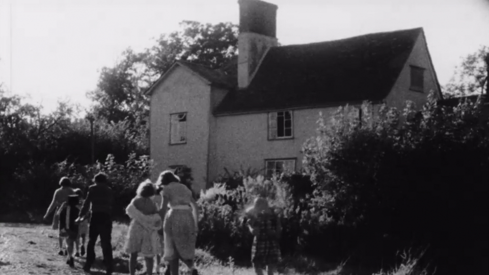 Watch Circus at Clopton Hall online - BFI Player